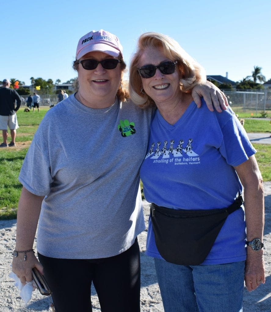 Pups and owners celebrate dog park opening - AMI Sun