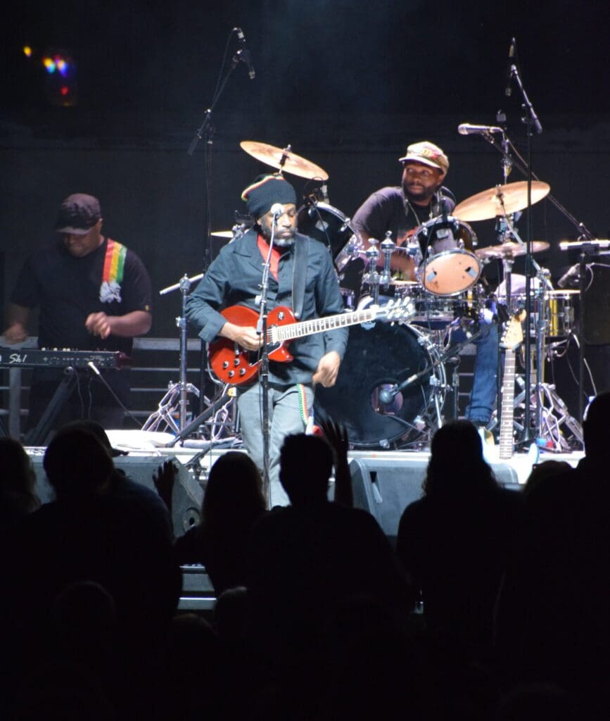 The Wailers jumpstart new Center concert series - AMI Sun