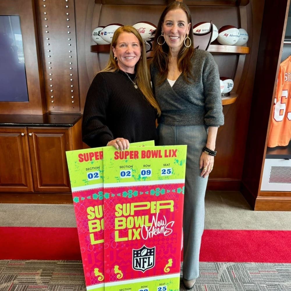 Darcie Duncan awarded Super Bowl tickets - AMI Sun