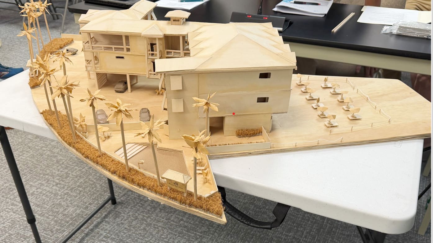 Planning board discusses Bungalow Beach hotel parking restrictions ...